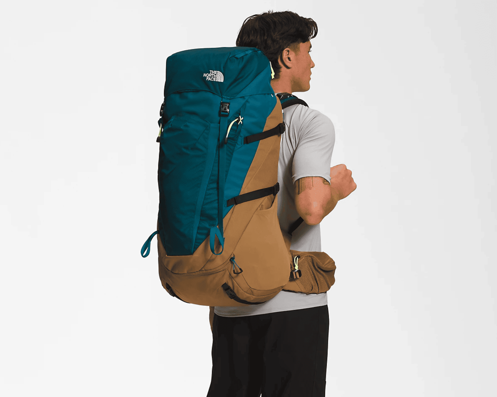 22 Best Backpacks With Lots Of Pockets And Compartments | Travelccessories