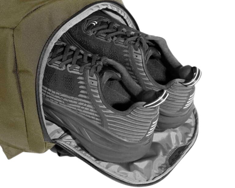 15 Most Practical & Stylish Backpacks With Shoe Compartment ...