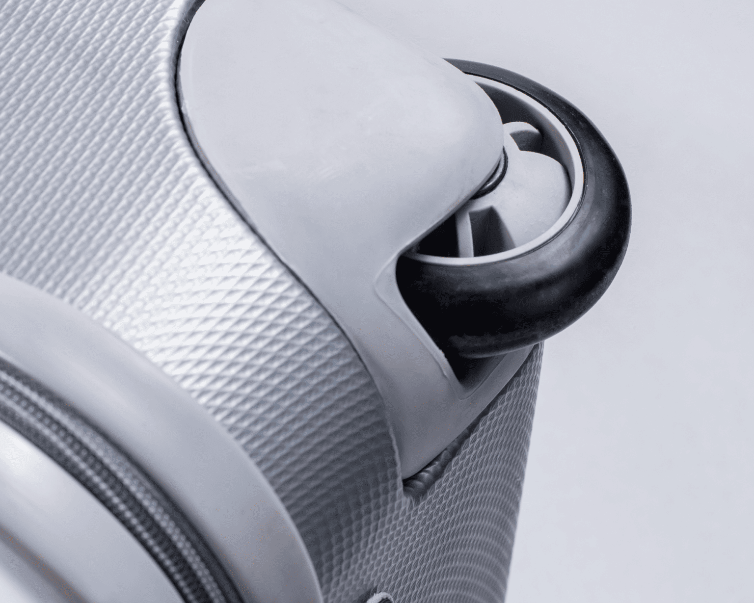 What Are the Advantages of Soft-Sided Luggage? 7 Things You Should Know ...