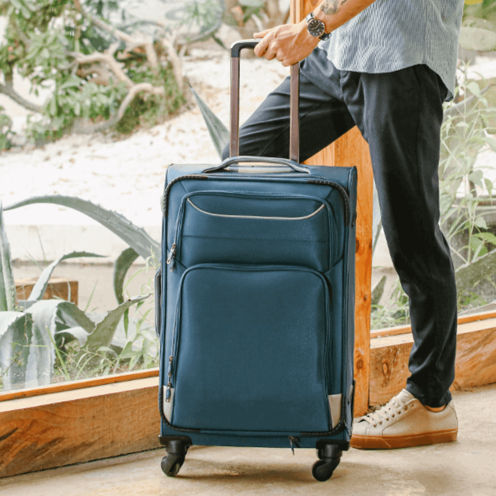 What Are The Advantages Of Soft-Sided Luggage? 7 Things You Should Know ...
